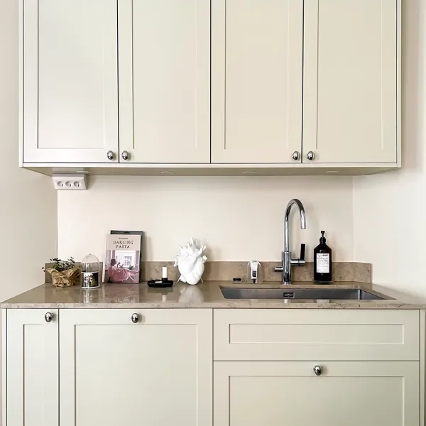 Innerstads kök med klassisk charm | DecoForm